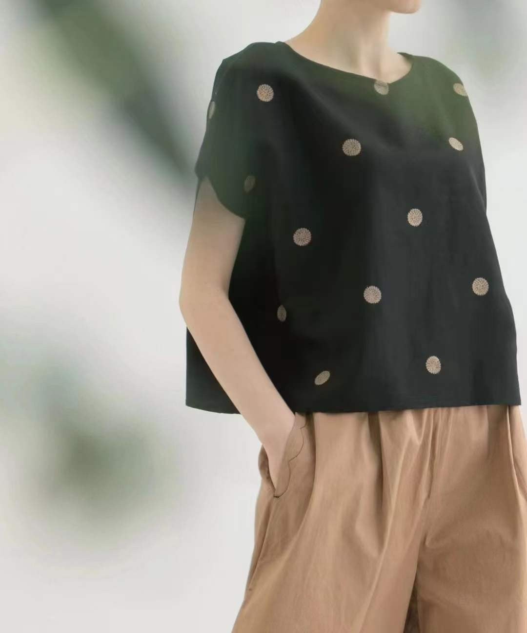 日單NOP波點刺繡tee – Aimeebabe